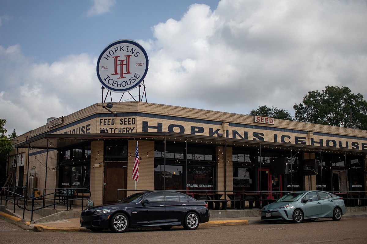 Hopkins Icehouse's downtown location closing to be sanitized because ...