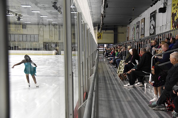 Creating masterpieces on ice | Jefferson City News Tribune