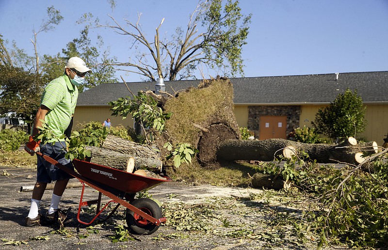 Forecasters look to learn from deadly Midwest wind storm | Jefferson ...