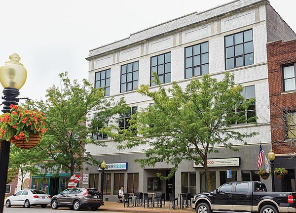 Exterior survey conducted on 100 downtown Jefferson City buildings ...