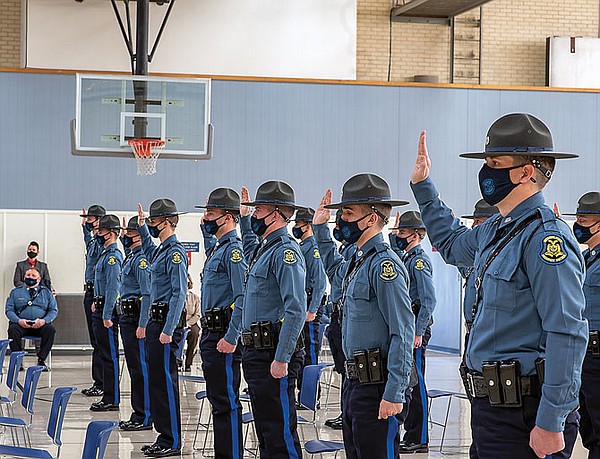 Missouri Highway Patrol Academy graduates 31 recruits | Jefferson City ...