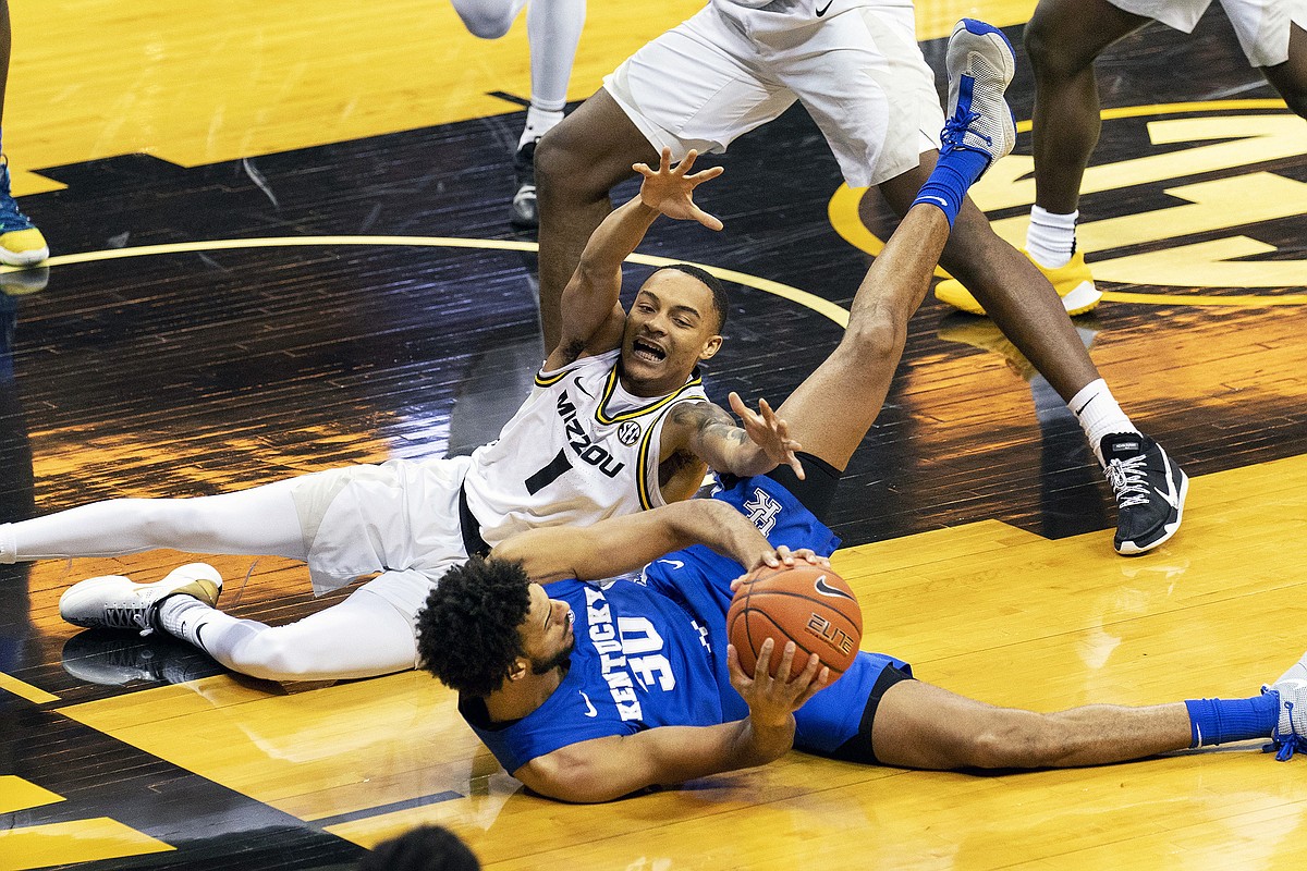Dru Smith, Missouri top Kentucky 75-70 | Fulton Sun