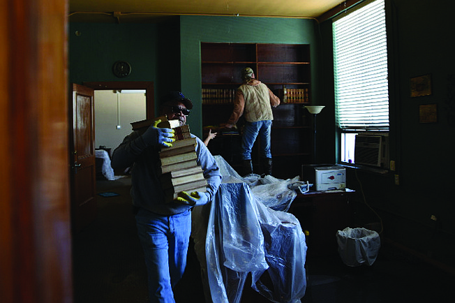 Judge briefs Quorum Court in aftermath of disaster | Texarkana Gazette