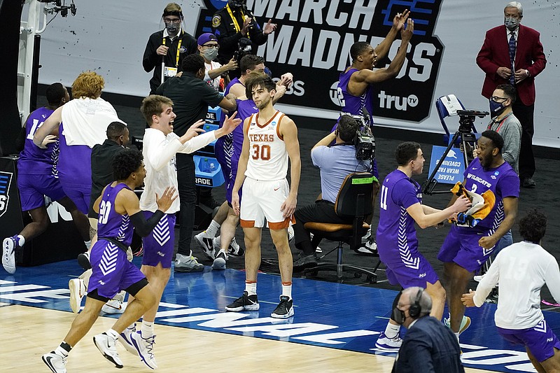 NCAA Capsules: Abilene Christian stuns Texas, caps upset-heavy first round