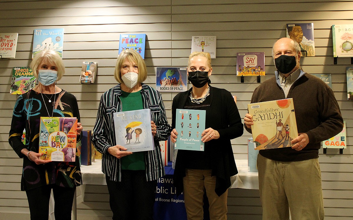 Rotary donates 50 books to Callaway County Public Library | Fulton Sun