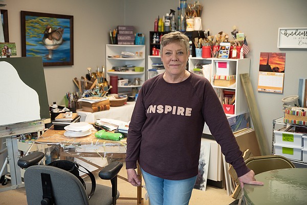 HER | Nancy Coe back behind the brush in Atlanta studio | Texarkana Gazette