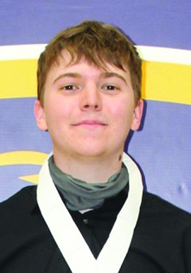 Ashdown High student receives a music award | Texarkana Gazette