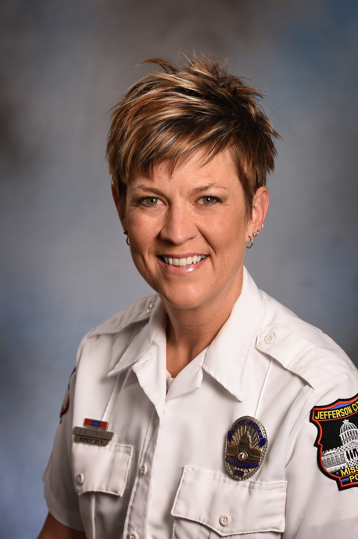 Jefferson City Police Department communications supervisor honored ...
