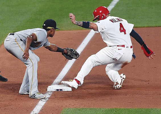 Crowe gets first win, Pirates send Cards to 18th loss in 24 games ...