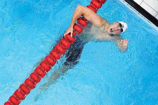 Powerhouse U.S. swim team shines with six medals, country's first gold ...