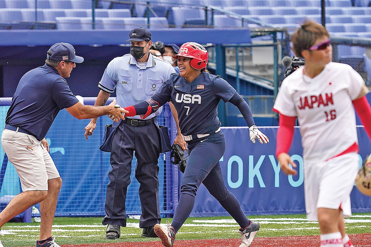 Stewart's homer lifts U.S. past Japan 2-1 for 5-0 record | Fulton Sun