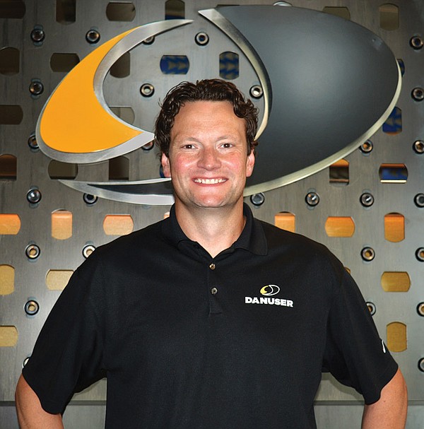 Kith & Kin: Clint Cox | Fulton Sun