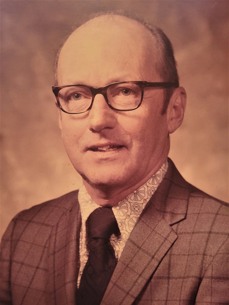 Dr. E.M. Eberhart provided range of medical services to Russellville ...