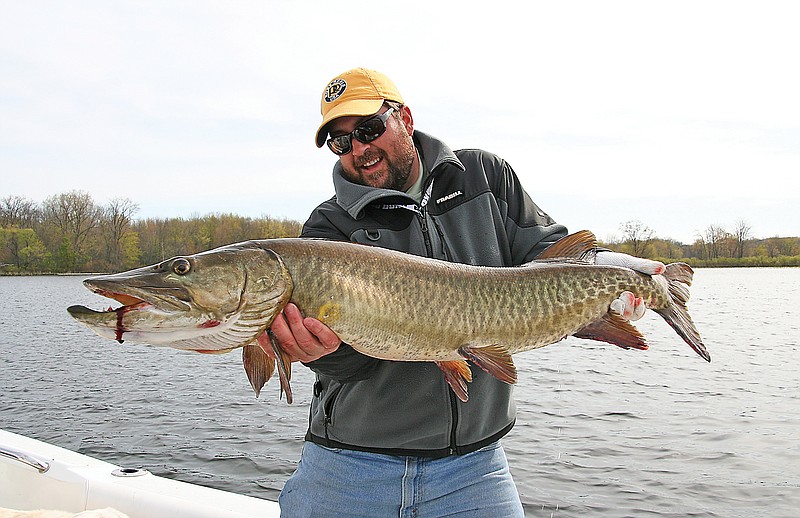 Driftwood Outdoors Musky Fishing Heats Up As Temperatures Cool Down Driftwood Outdoors Musky Fishing Heats Up As Temperatures Cool Down