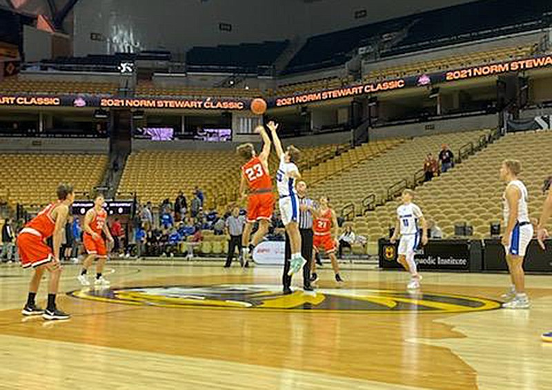 South Callaway wins in transition vs New Bloomfield 52-37 | Fulton Sun