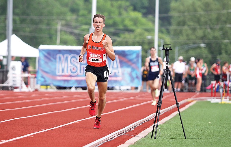 New Bloomfield’s Hinrichs runner-up in Class 2 boys 3,200 | Jefferson ...