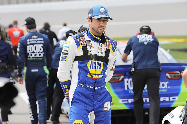 Chastain watching his mirrors in playoff elimination race | Jefferson ...