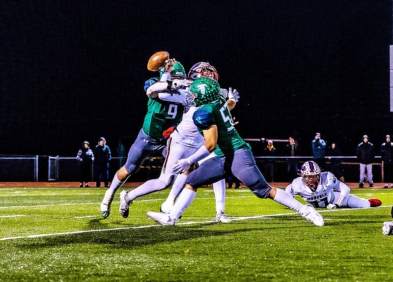 Friday Football: Blair Oaks brushes past Moberly, wins district crown ...