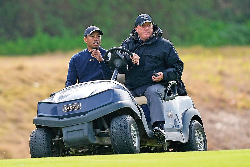 Woods withdraws from Riviera with flu-like symptoms | Jefferson City ...