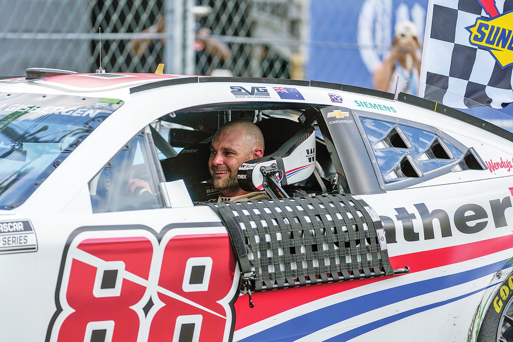 Van Gisbergen wins NASCAR street race in Chicago once again | Jefferson ...