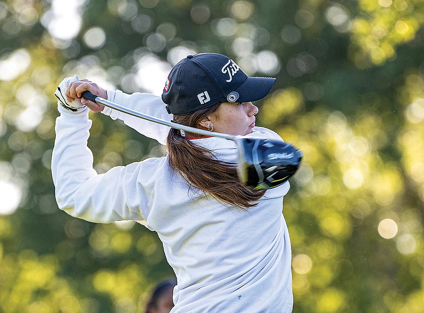 Dedication pays off as McGraw signs with Evansville women's golf ...