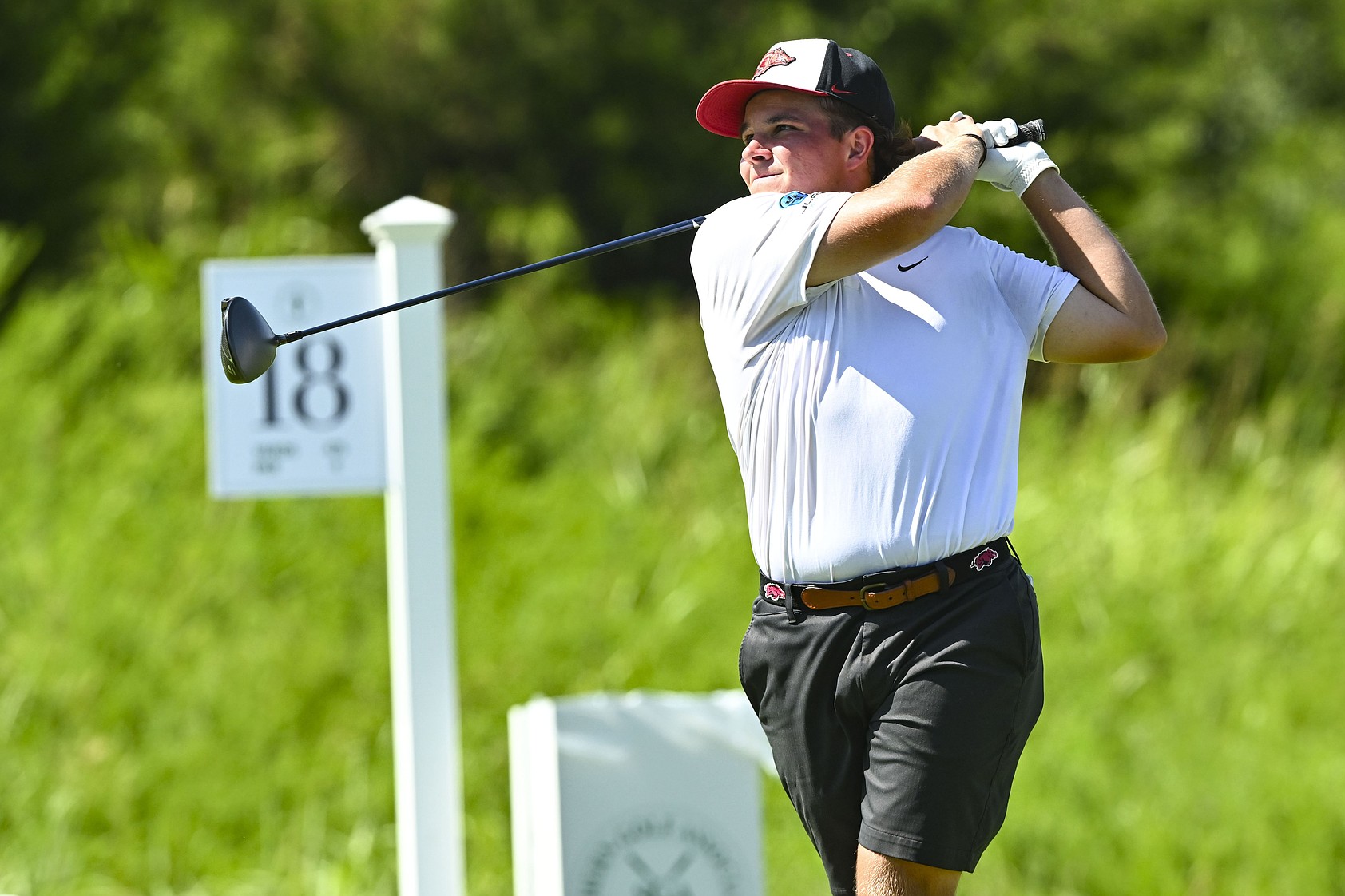 Eric Fortlage leads Arkansas men's golf to first-round lead at ...