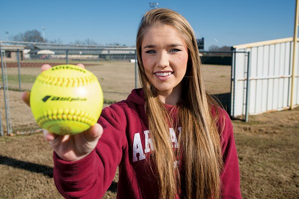 Greenbrier athlete signs with UA for softball scholarship | The ...
