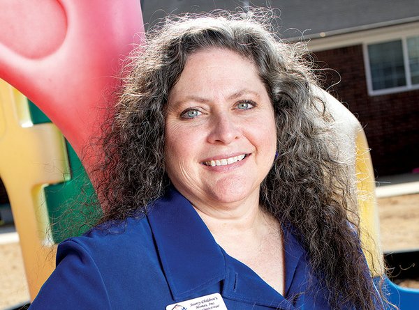 Lisa Burnett's Instagram, Twitter & Facebook on IDCrawl