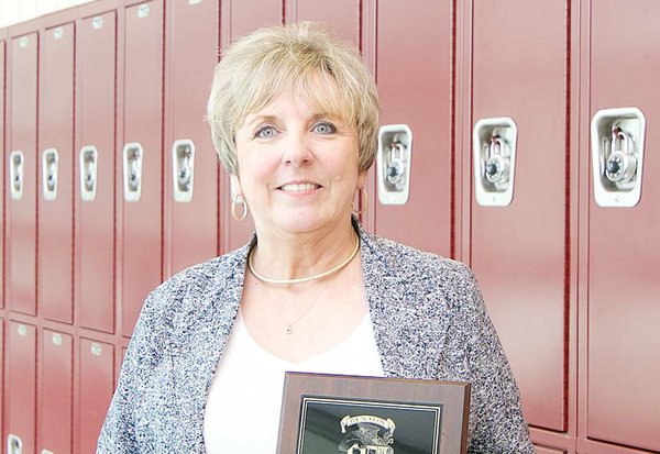 Benton Teacher of the Year leaves legacy beyond speeches and yearbooks ...