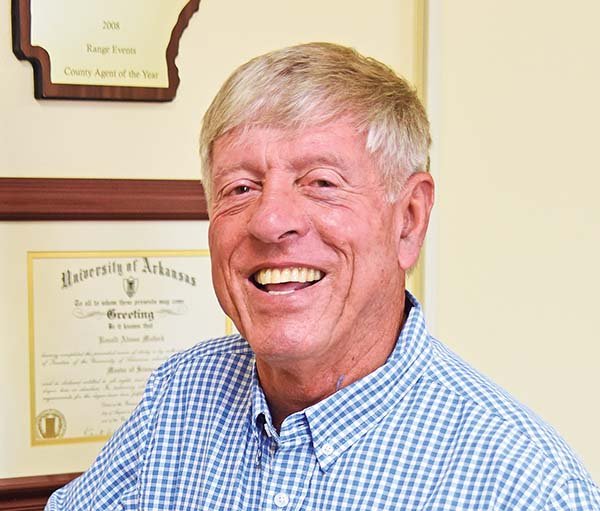 Saline County extension agent honored with Master Gardener award | The ...