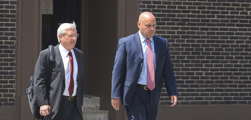 Former Arkansas senator pleads guilty to tax fraud, bribery charges ...