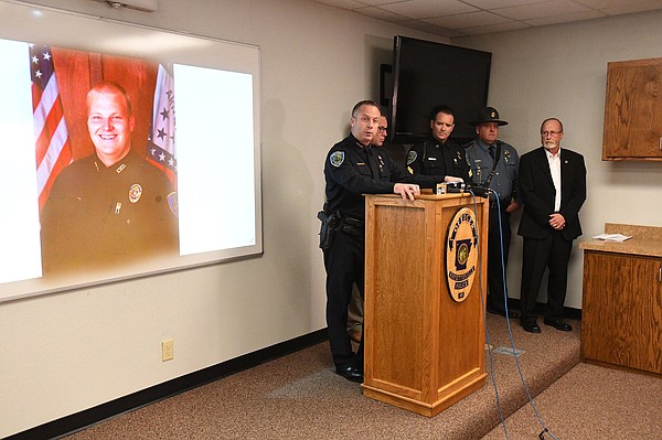 Names of officer, suspect released in Fayetteville shooting | Northwest ...