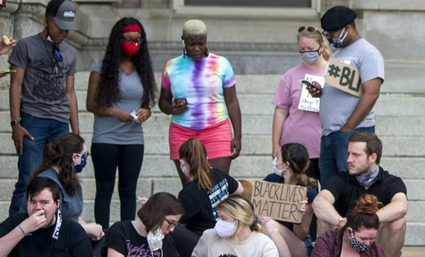 In Little Rock, violence again breaks out | The Arkansas Democrat ...