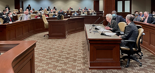 Arkansas Lawmakers Approve Vaccine Mandates For Some State Run Health