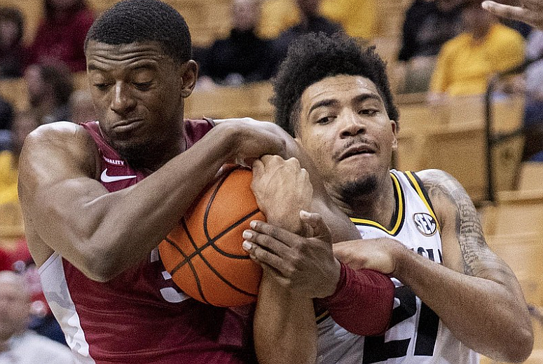 Making a splash: Wade has his way again with Missouri | Hot Springs ...