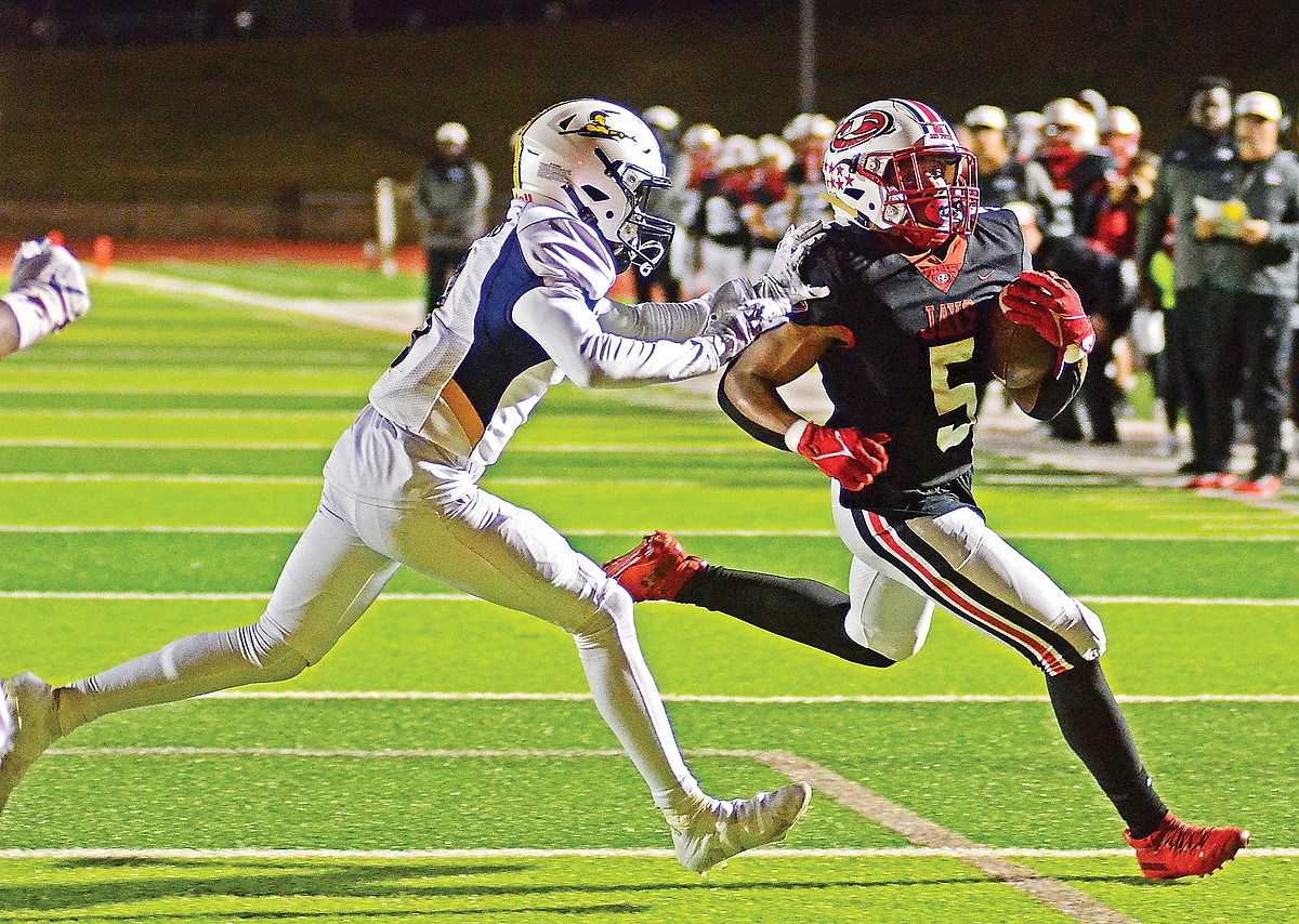 Friday Football: Jays’ maturity comes up big in win against Battle ...