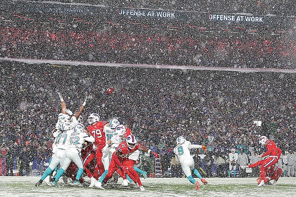 Bills beat Dolphins, clinch fourth straight playoff berth | Jefferson ...