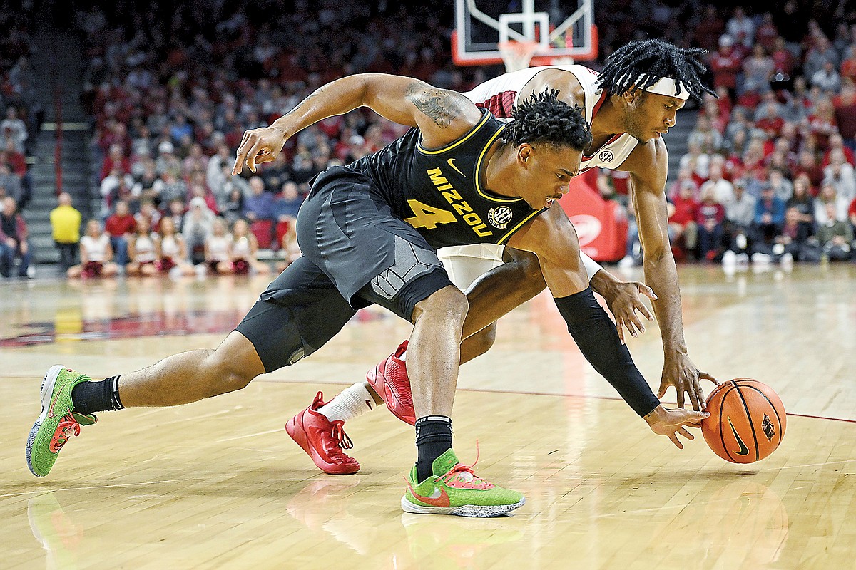 Arkansas rallies from 17 down to beat Missouri | Fulton Sun