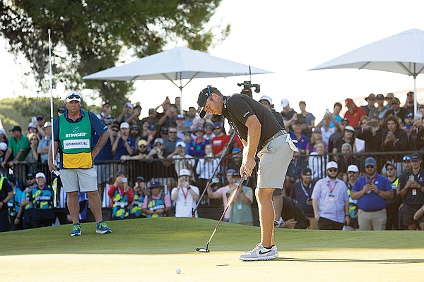 Gooch survives mid-round collapse to win LIV Australia | Jefferson City ...