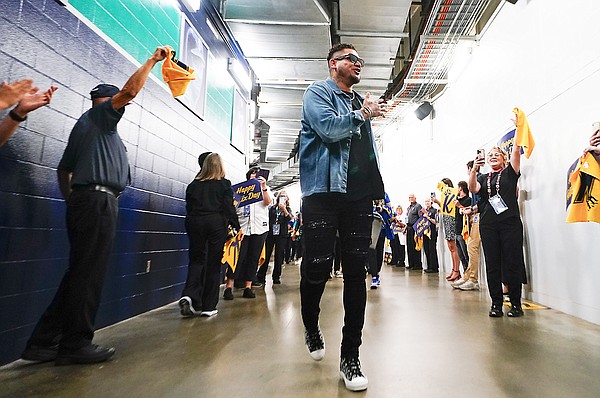 King Felix to receive coronation as Hernández enters Mariners Hall of ...