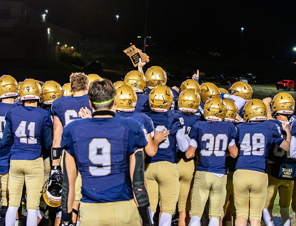 Friday Football: Helias celebrates winning first Class 5 crown ...