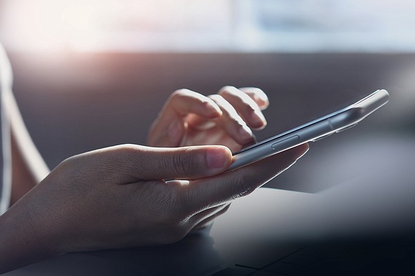 Breakpoint: How smartphones shape us | Chattanooga Times Free Press