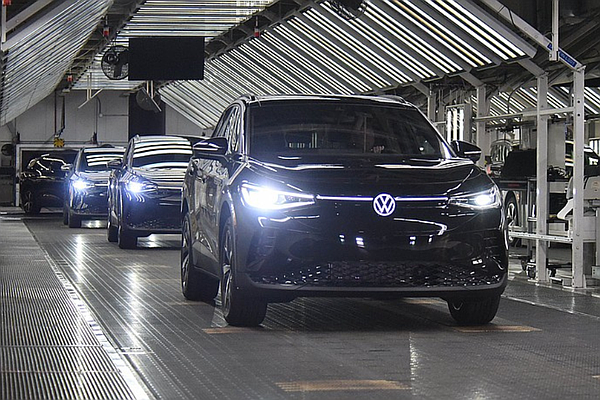 VW recalls 98,000 electric ID.4 SUVs; Chattanooga production affected ...