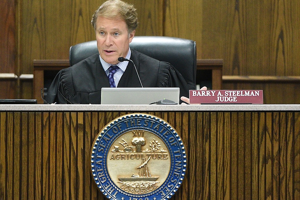Judge to review evidence tied to Chattanooga police confidential ...