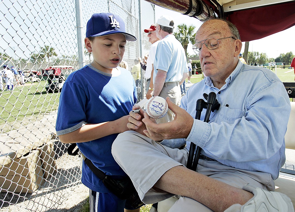 Fay Vincent, baseball commissioner during three years of turmoil, dies at 86 | Jefferson City ...