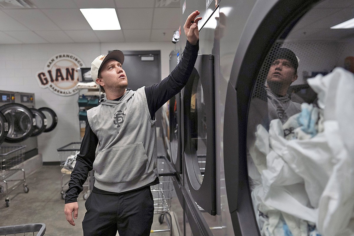 Laundry secrets from clubhouse staffers who wash MLB uniforms ...