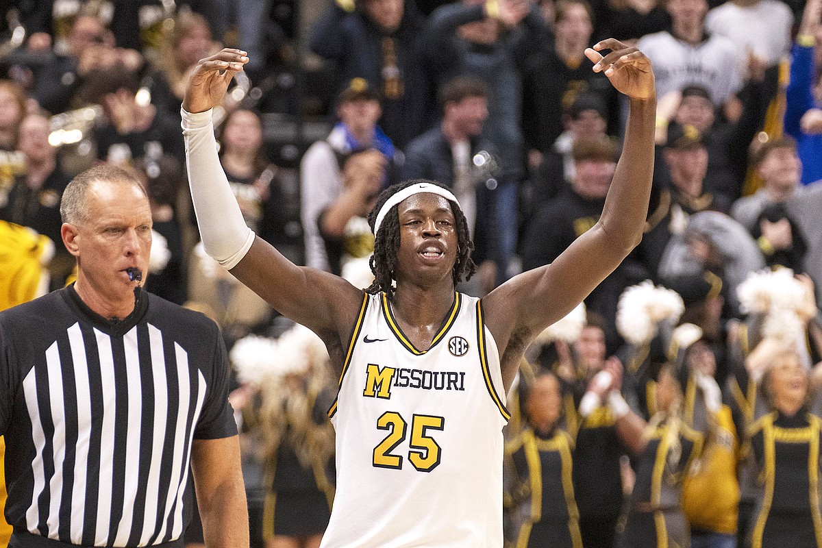 Auburn’s Broome, Pearl lead AP’s All-SEC men's basketball awards ...