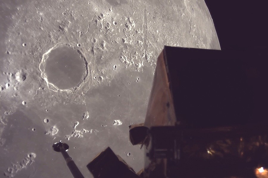 Private lunar lander from Japan crashes into moon in failed mission ...