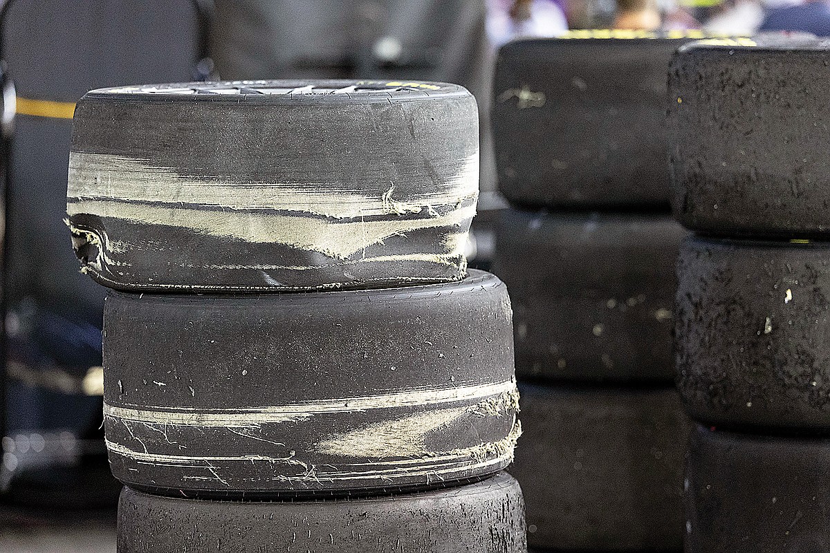 Joe Gibbs Racing emerges as favorite after first cut in NASCAR playoffs ...