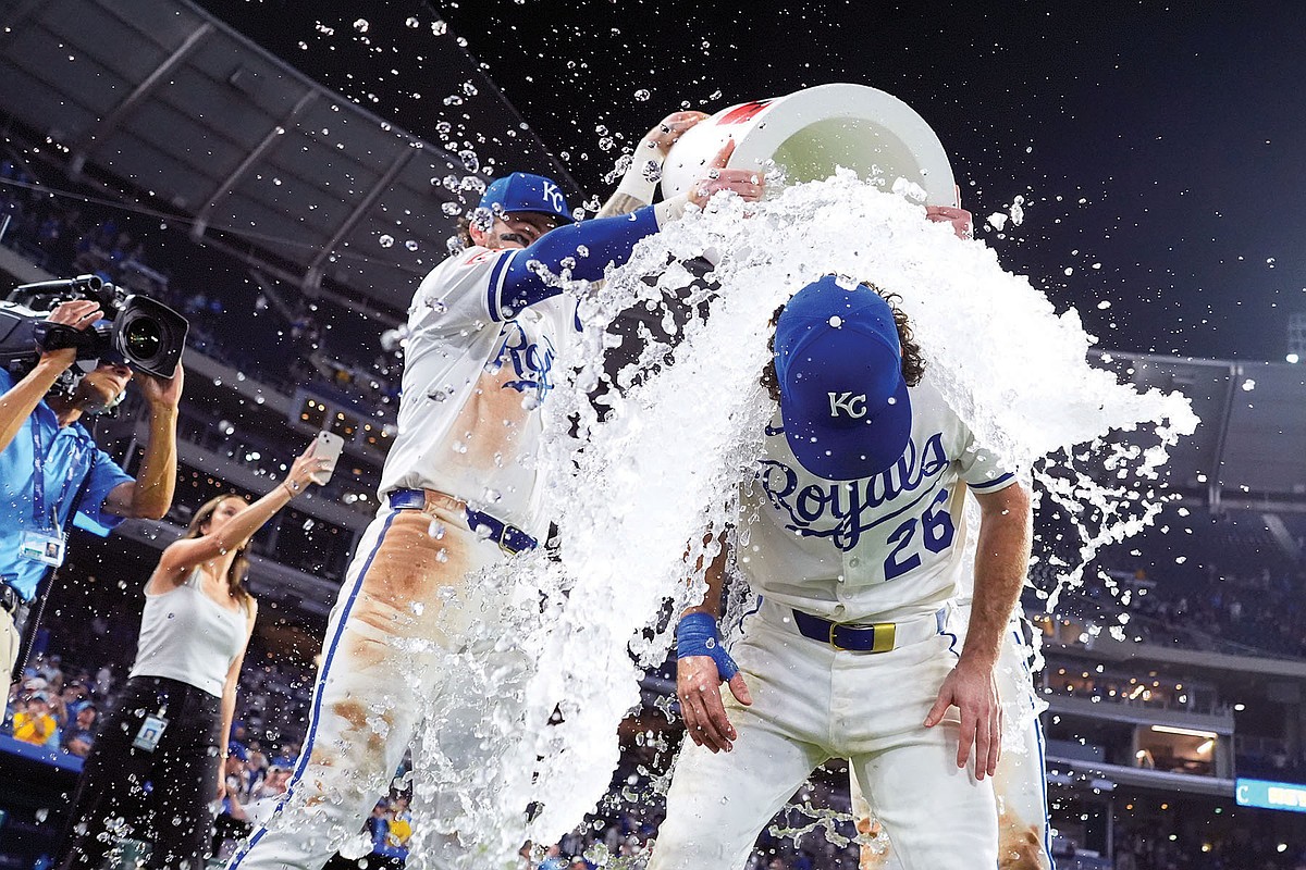 Royals score four runs in eighth inning to top Mariners | Jefferson ...
